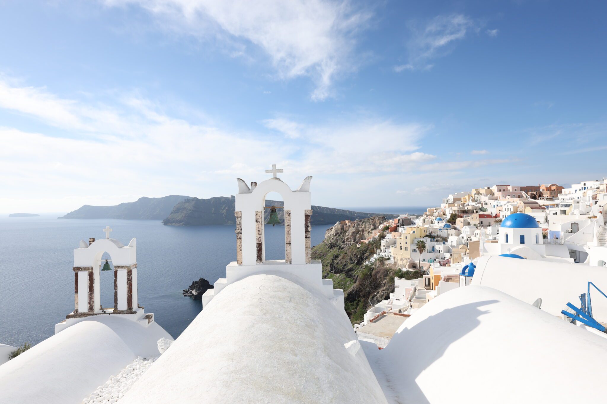 Santorini Weather by Month – Best Time to Visit & Seasonal Guide